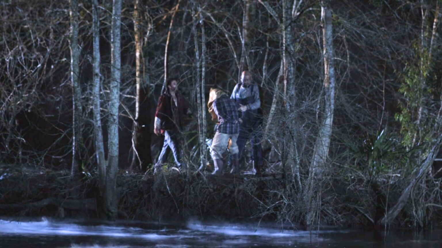 Xtinction: Predator X (Alligator X) (2014) Review - Cinematic Diversions
