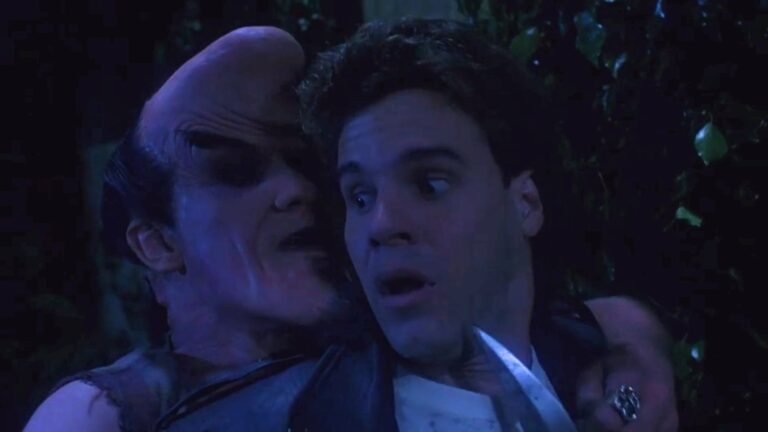 Nightbreed (1990) Review - Cinematic Diversions