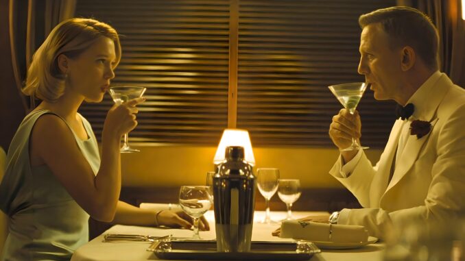 Spectre (2015) Review - Cinematic Diversions