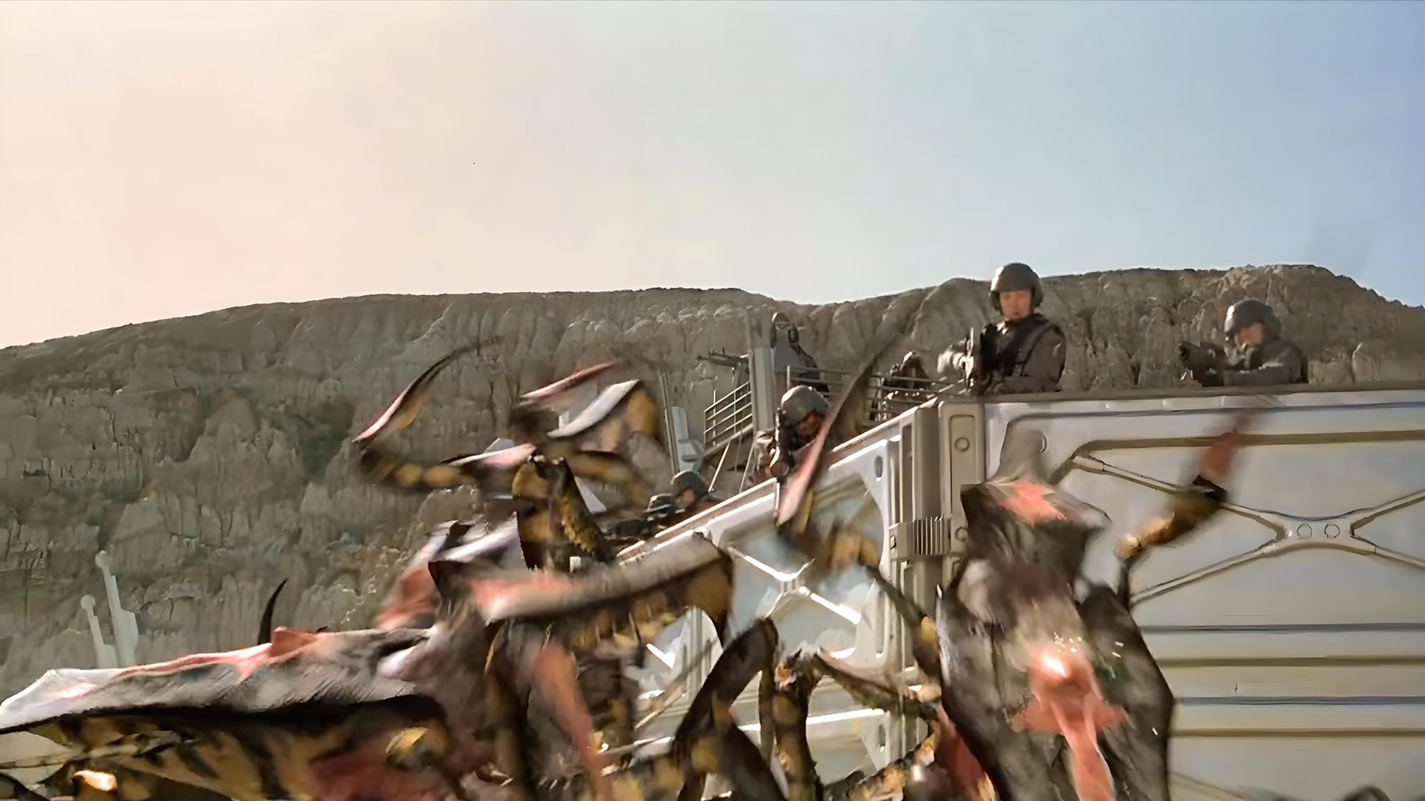 Starship Troopers (1997) Review - Cinematic Diversions